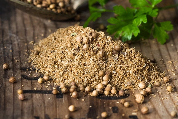 Top 50 Spices List that Every Kitchen Needs - Farazcenter blog